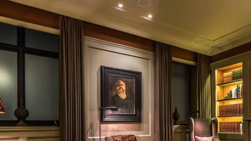 25 Tips On How to Light Artwork & Pictures in Your Home