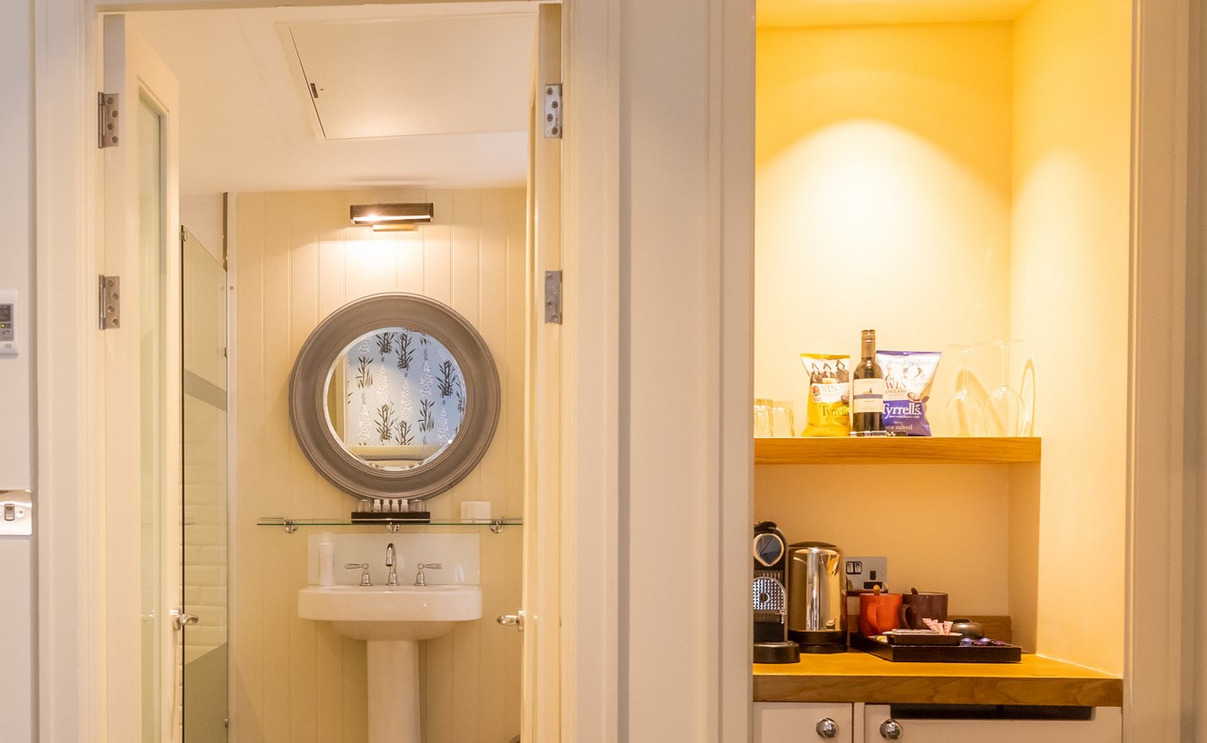 How Bright is 3000 Lumens? Your Lumens Brightness Guide