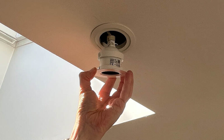 How to Change Recessed Light Bulbs: A Step by Step Guide